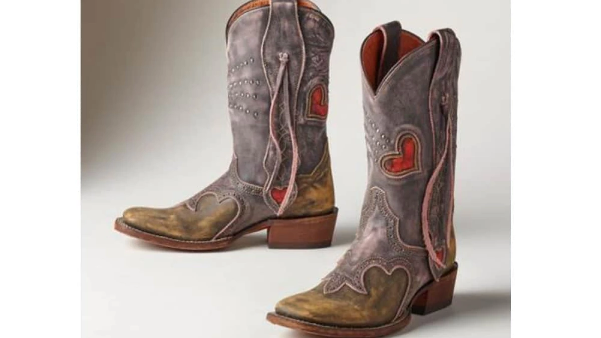 Heart Cowboy Boots for Valentine's Day - COWGIRL Magazine