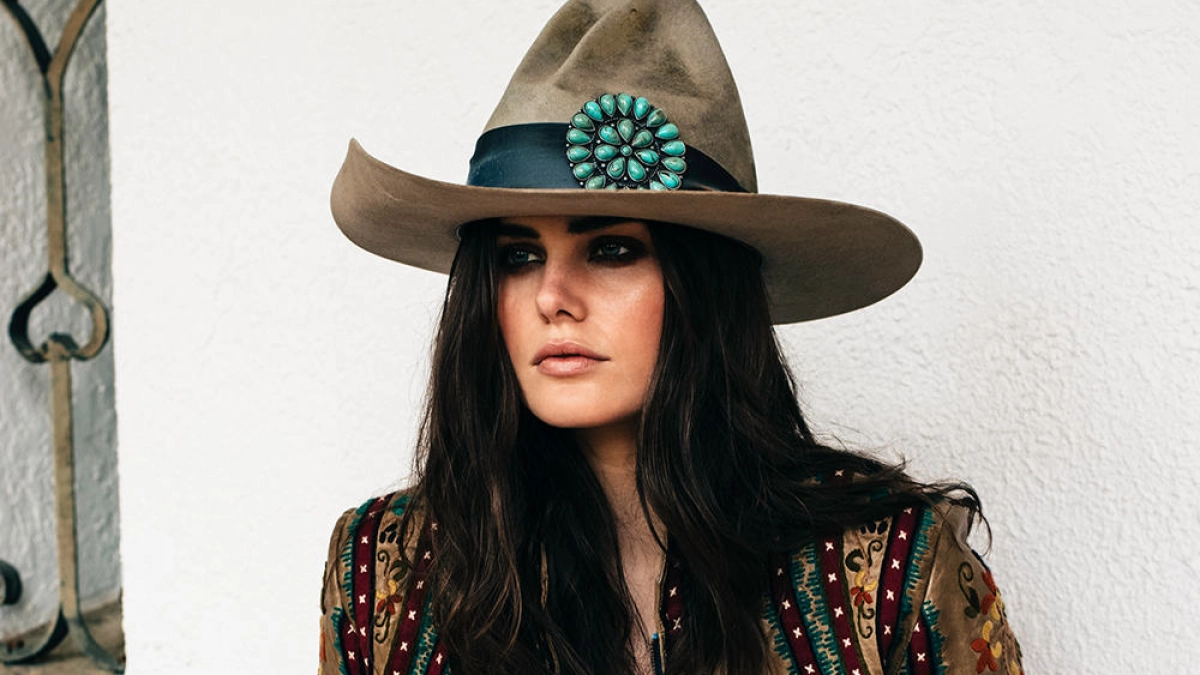 Hat Crushing on NEW Double D Ranchwear - COWGIRL Magazine