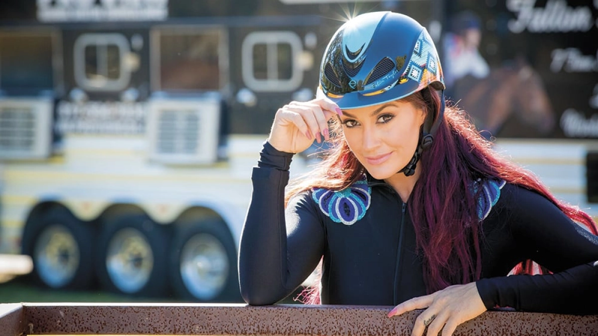 First Look With Fallon Taylor: A Yes Brainer - COWGIRL Magazine