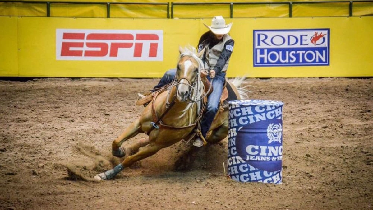Get A Glimpse Of Hailey Kinsel's Life! - COWGIRL Magazine