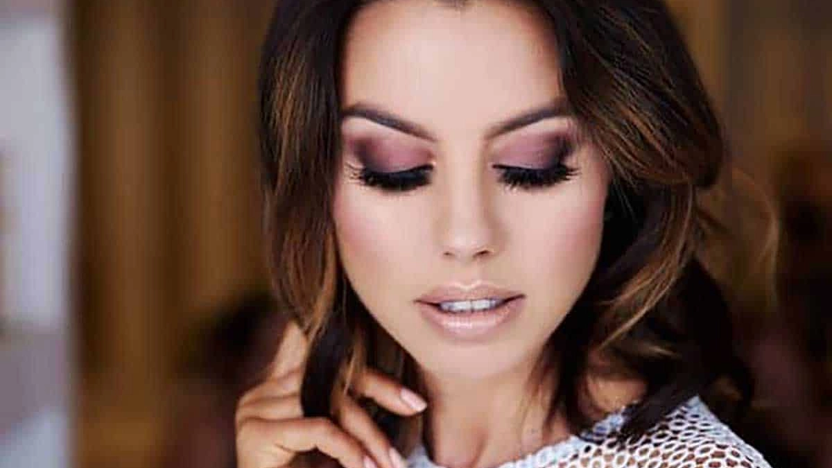 Western Beauty Inspo: Go Mauve - COWGIRL Magazine