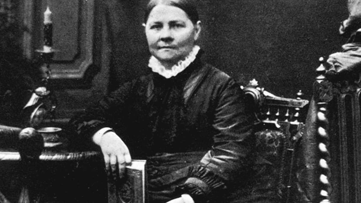Wild Women Of The West: Lucy Stone - COWGIRL Magazine