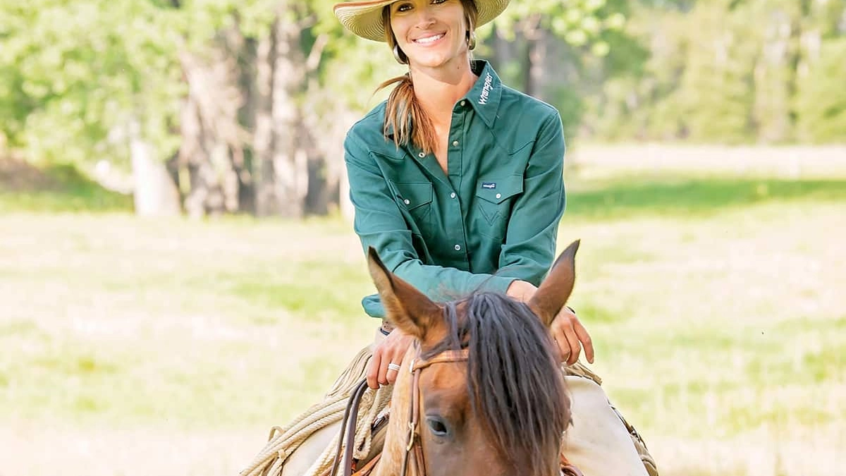 COWGIRL Empowered With Jaimie Stoltzfus - COWGIRL Magazine