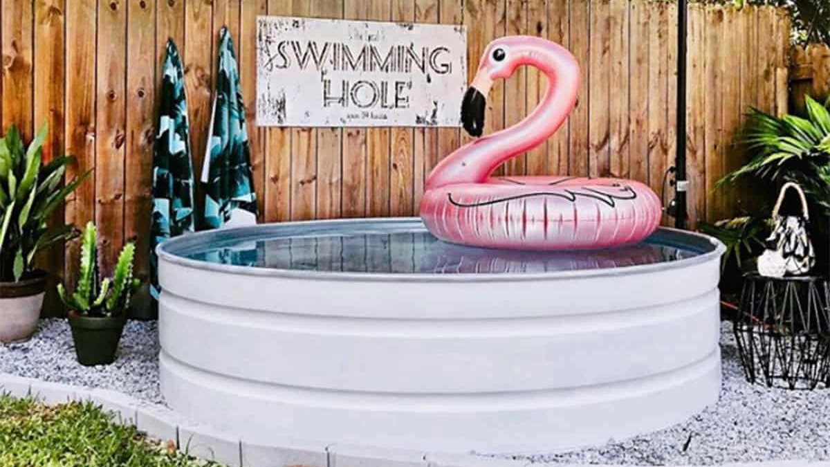 Stock Tank Pools Are The New Summer Trend - COWGIRL Magazine