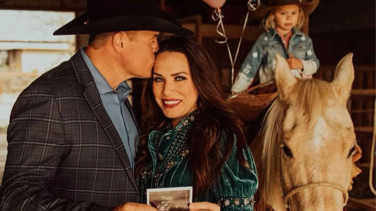A Baby On The Way For Kaci Riggs Myers! - COWGIRL Magazine
