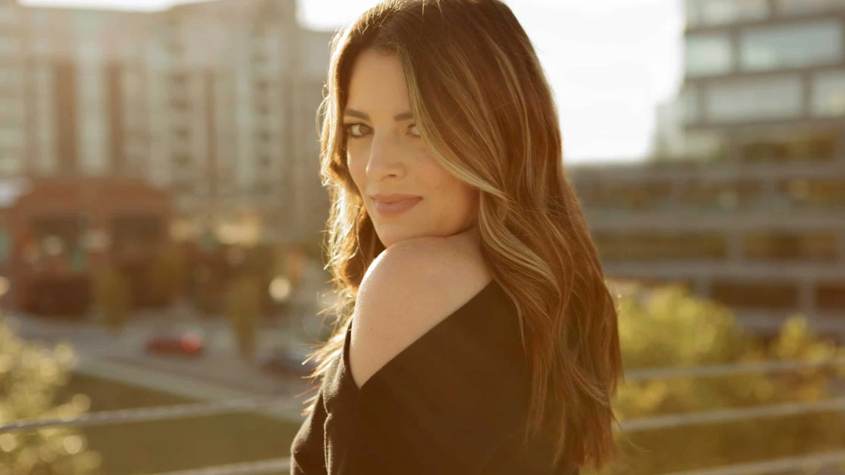 Taryn Papa's "Changed" - COWGIRL Magazine