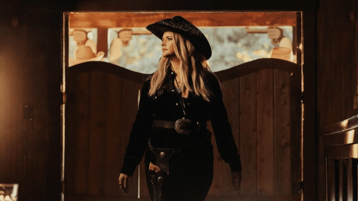 Top 10 Miranda Lambert Quotes - COWGIRL Magazine