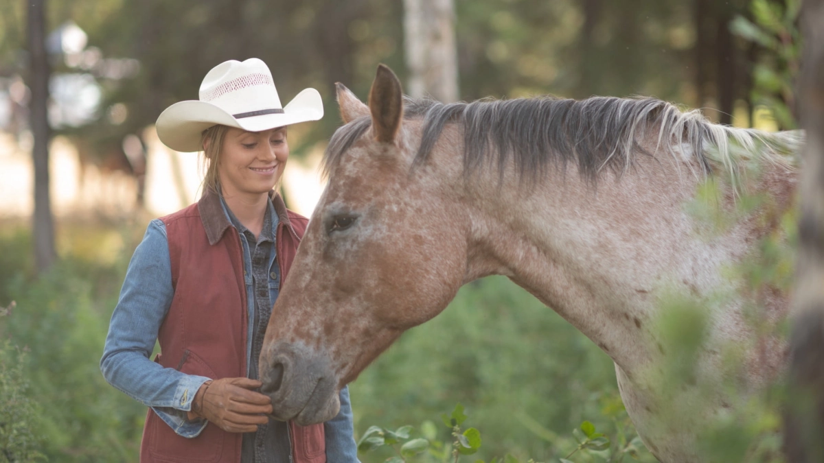 The Strong Women Of Heartland - COWGIRL Magazine