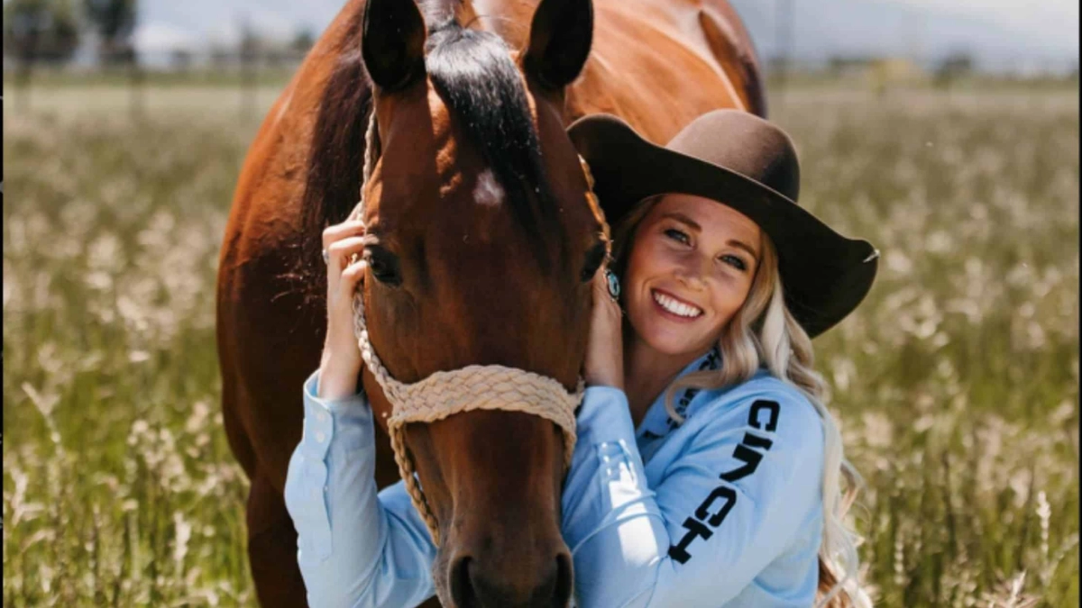 Just Rewalkin' With Amberley Snyder - COWGIRL Magazine