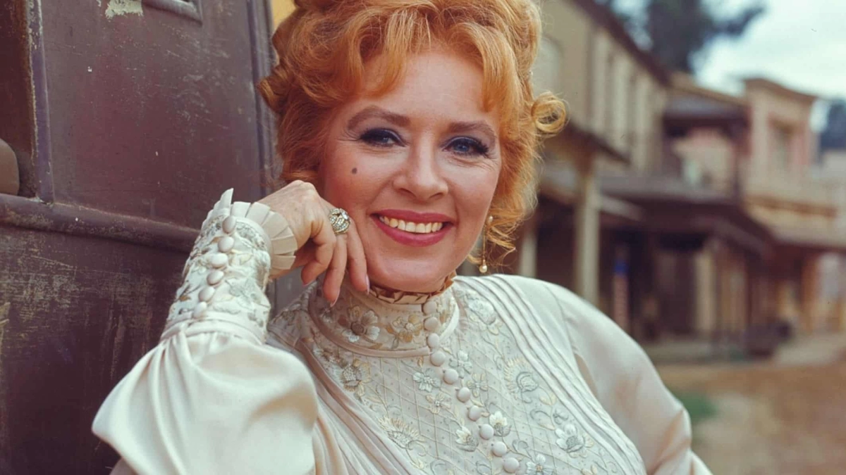 Wild Women Of The West: Amanda Blake - COWGIRL Magazine