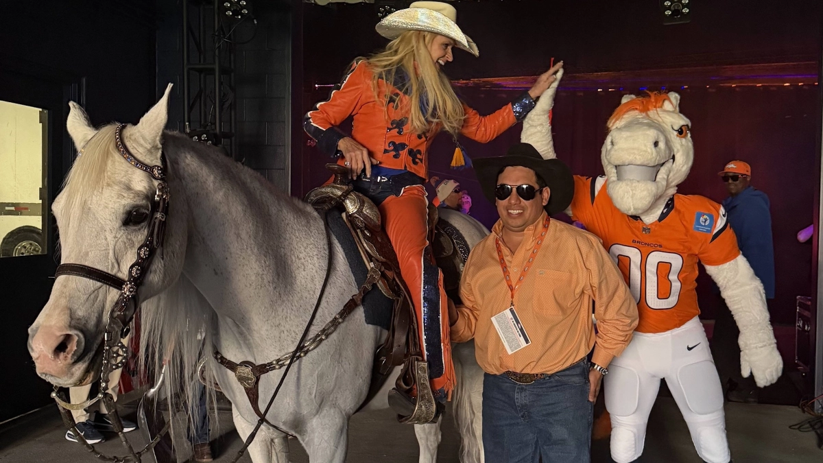 All About The Denver Broncos’ Horse, Thunder