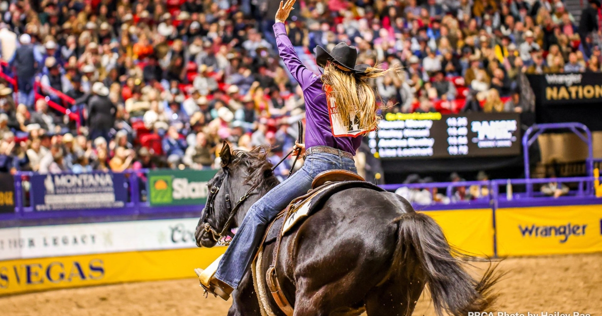 Kassie Mowry & Jarvis Claim Fourth Consecutive Win At WNFR Round Seven