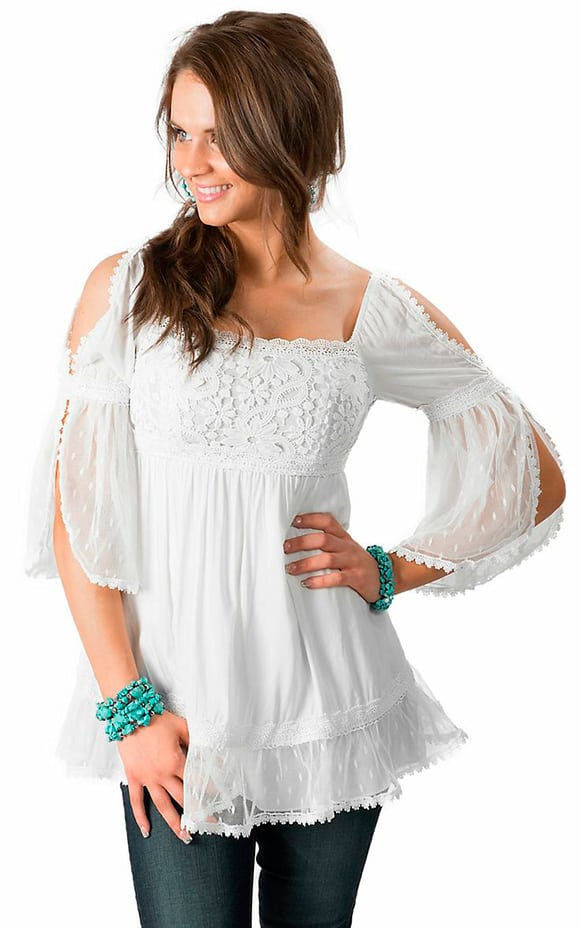 Style Roundup: Cut Out Cold Shoulder | Cowgirl Magazine