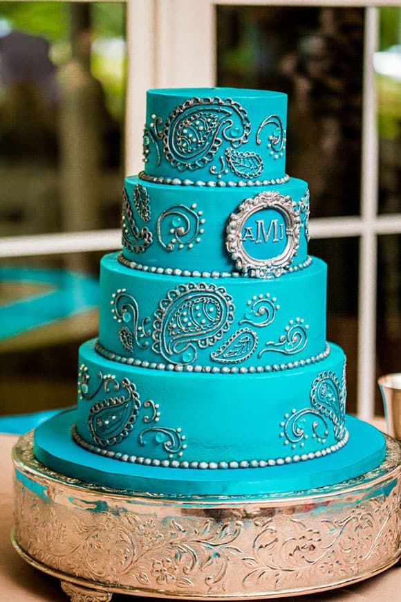 Western Wedding Cakes - COWGIRL Magazine