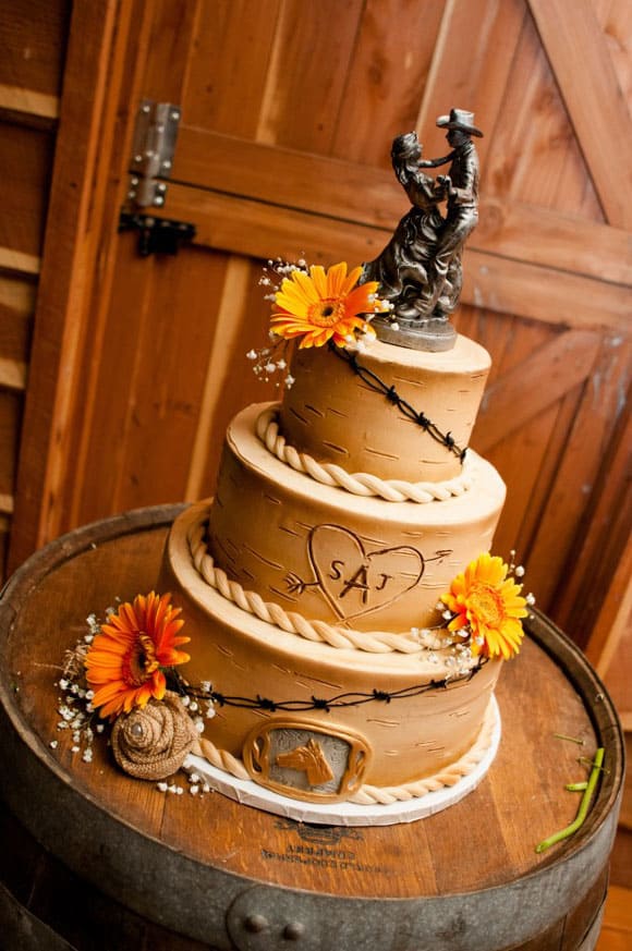 Western Wedding Cakes - COWGIRL Magazine