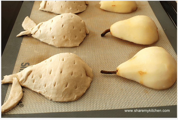 Country Cooking: Fruit Pies To Make This Season - COWGIRL Magazine