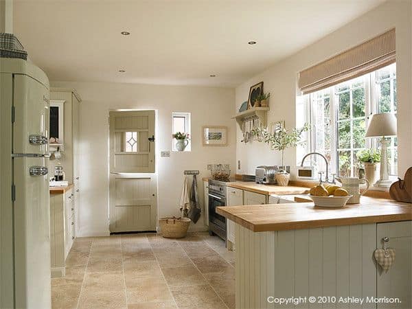 Country Kitchens That Scream Spring - COWGIRL Magazine