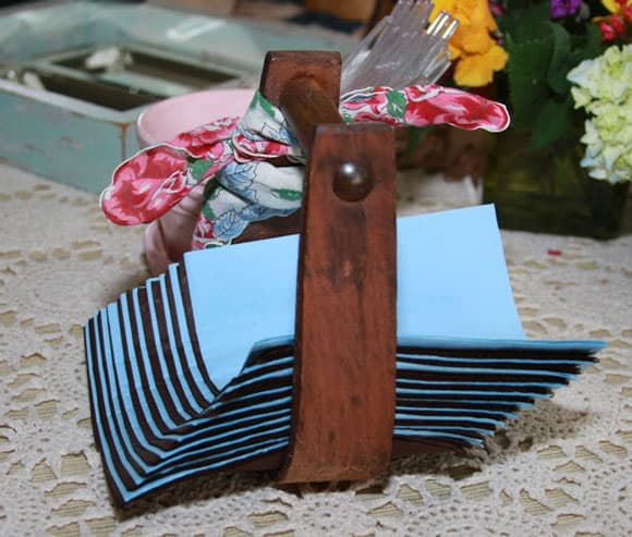 5 Ways to Repurpose Old Stirrups - COWGIRL Magazine