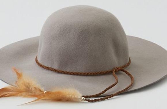 On Trend: Floppy Hats - COWGIRL Magazine