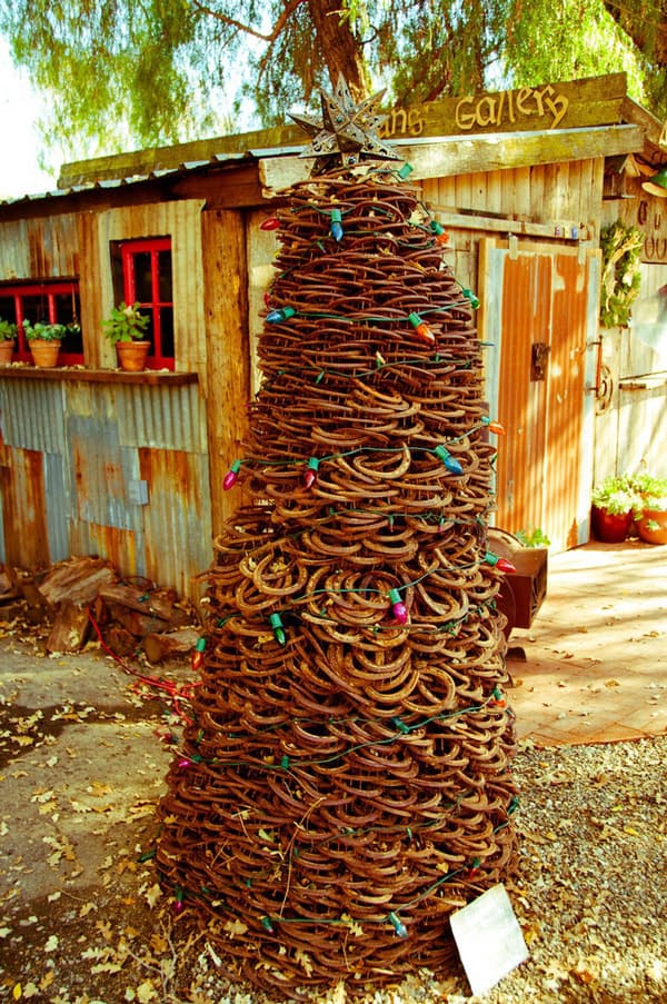 Impressive Horseshoe Christmas Trees|Impressive Horseshoe Christmas Trees