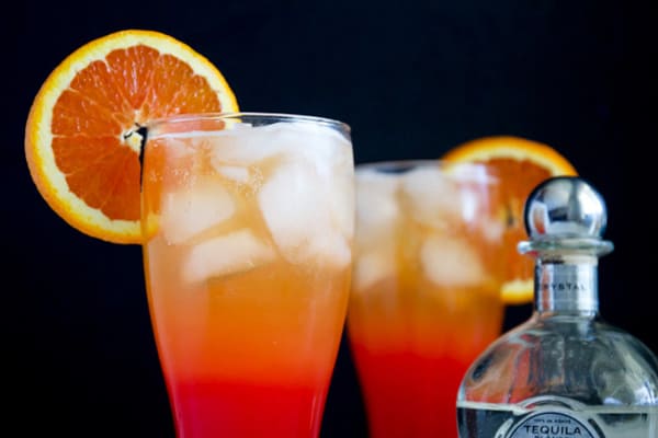 Corona Cocktail Recipes You Need to Try - COWGIRL Magazine