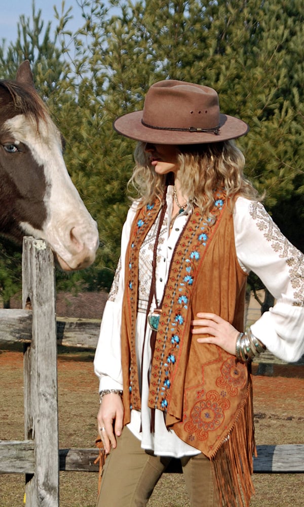 These Fall Fashions Are Certainly Ranch Worthy - COWGIRL Magazine