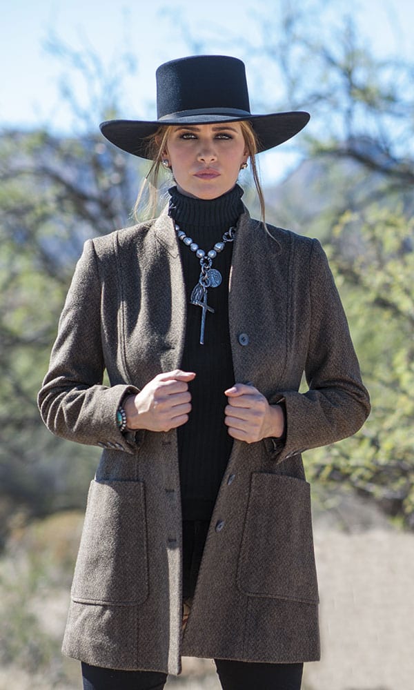 Desert Road - COWGIRL Magazine