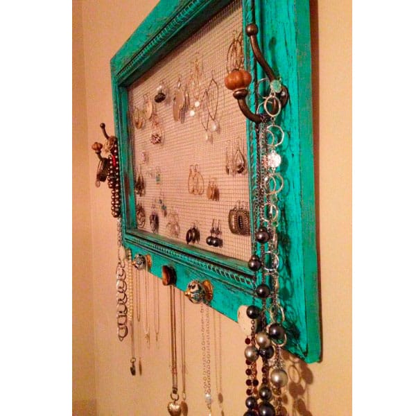 DIY Rustic Jewelry Rack Ideas - COWGIRL Magazine