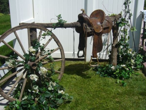 Western Landscape Inspiration for Spring - COWGIRL Magazine