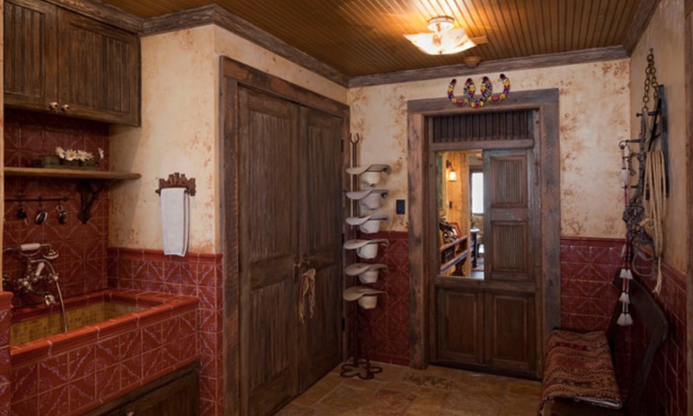 Rustic Western Mudroom Inspiration - COWGIRL Magazine