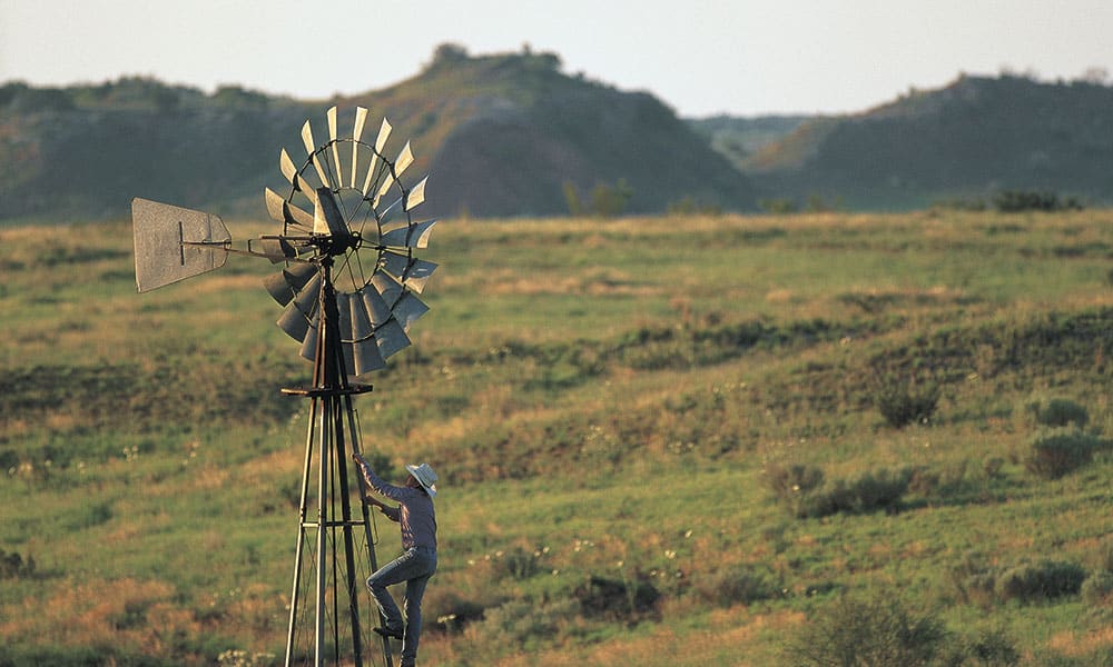 Women Of The Land - COWGIRL Magazine
