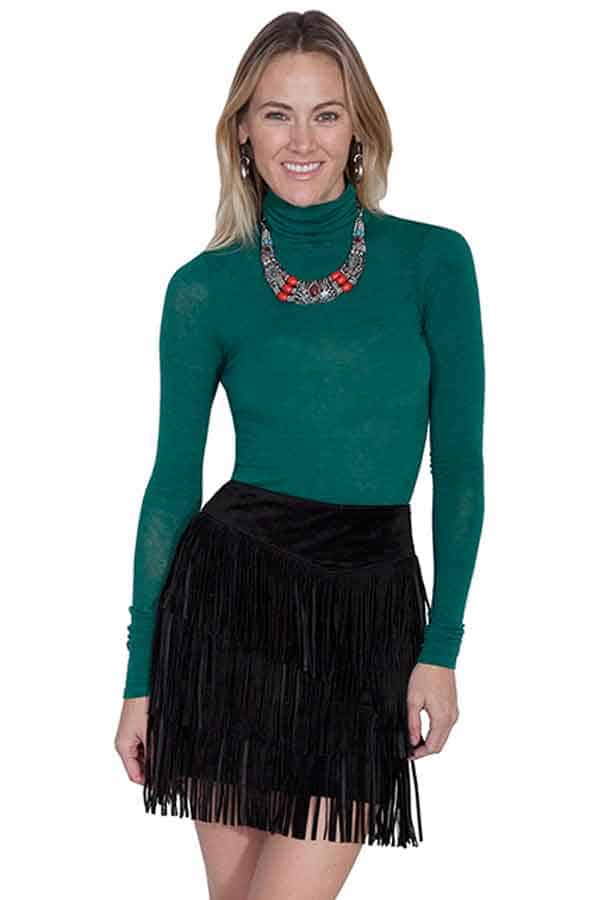 7 Scully Leather Must-Haves To Add To Your Wardrobe