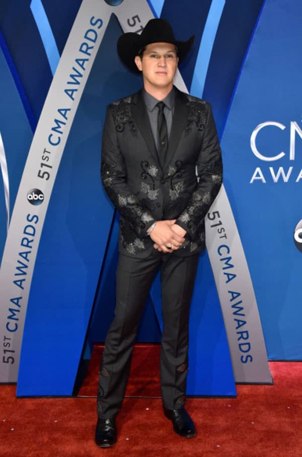 Best Looks from the 2017 CMA Awards - COWGIRL Magazine