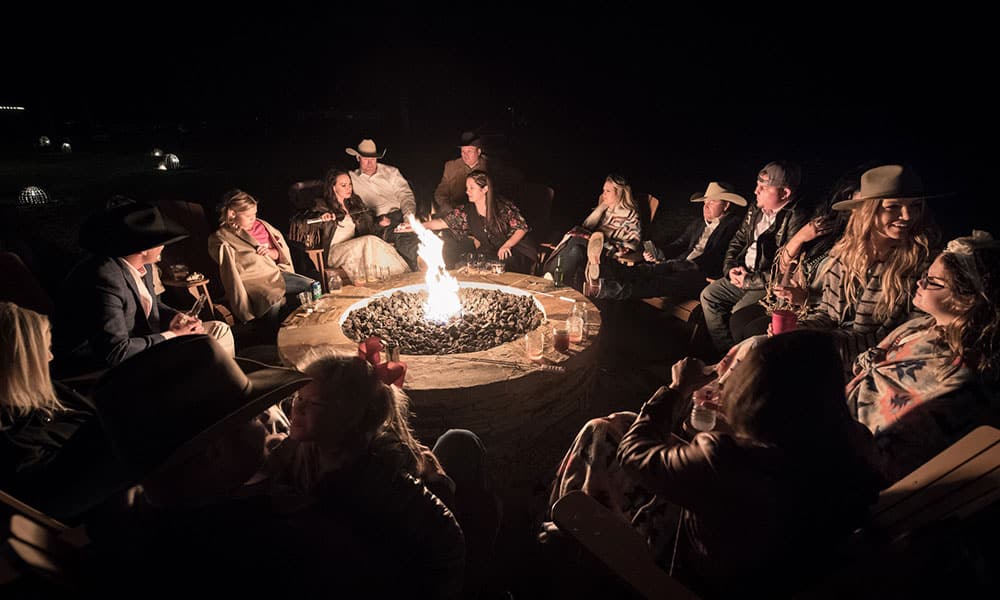 Take A Look At Kaci Riggs And Cash Myer's Gorgeous Wedding At Junk ...