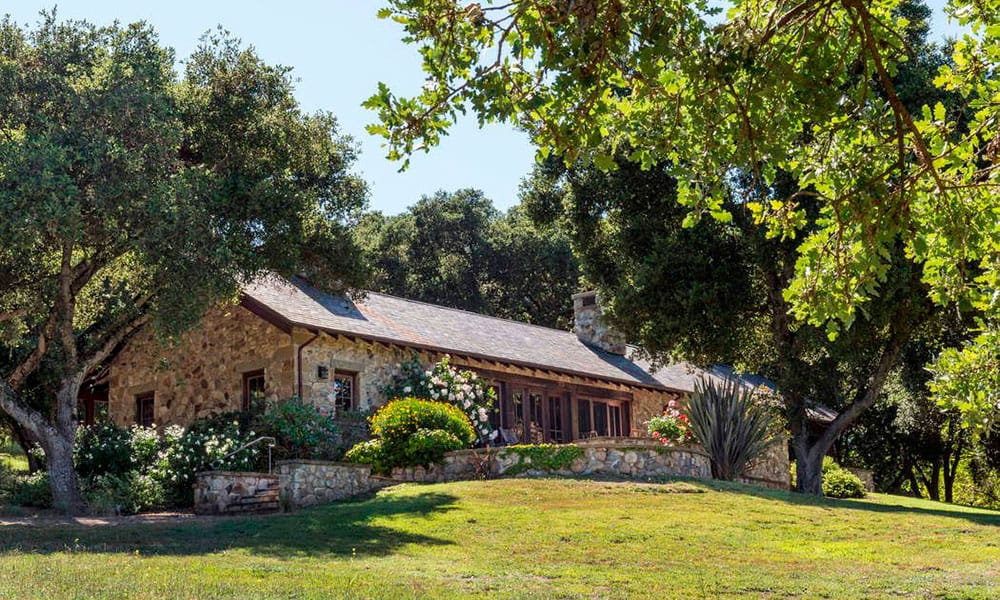 Fox Creek Ranch Is The Ultimate Residence For The Working Cowgirl ...