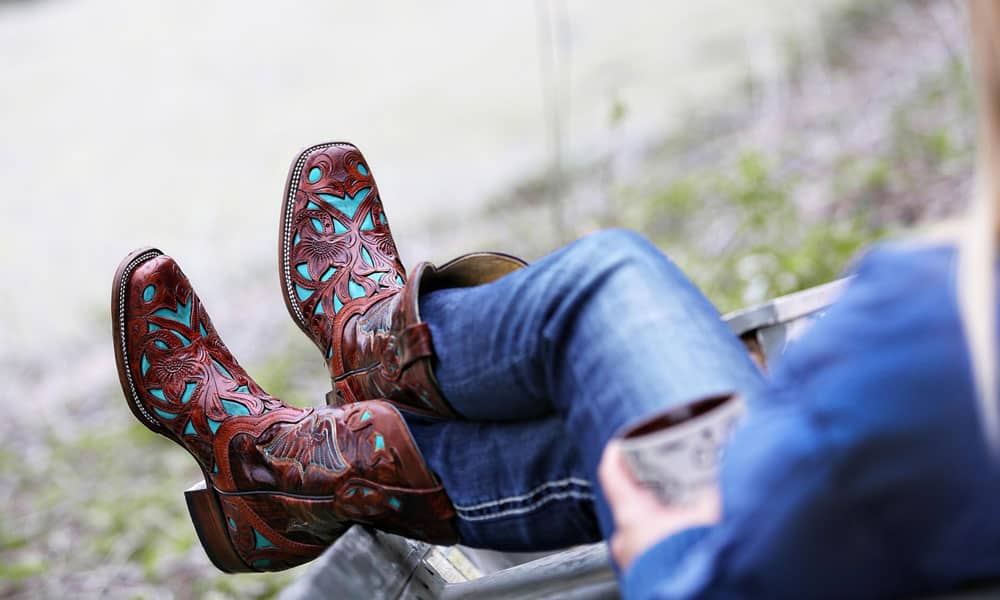 How To Choose The Perfect Riding Boots - COWGIRL Magazine