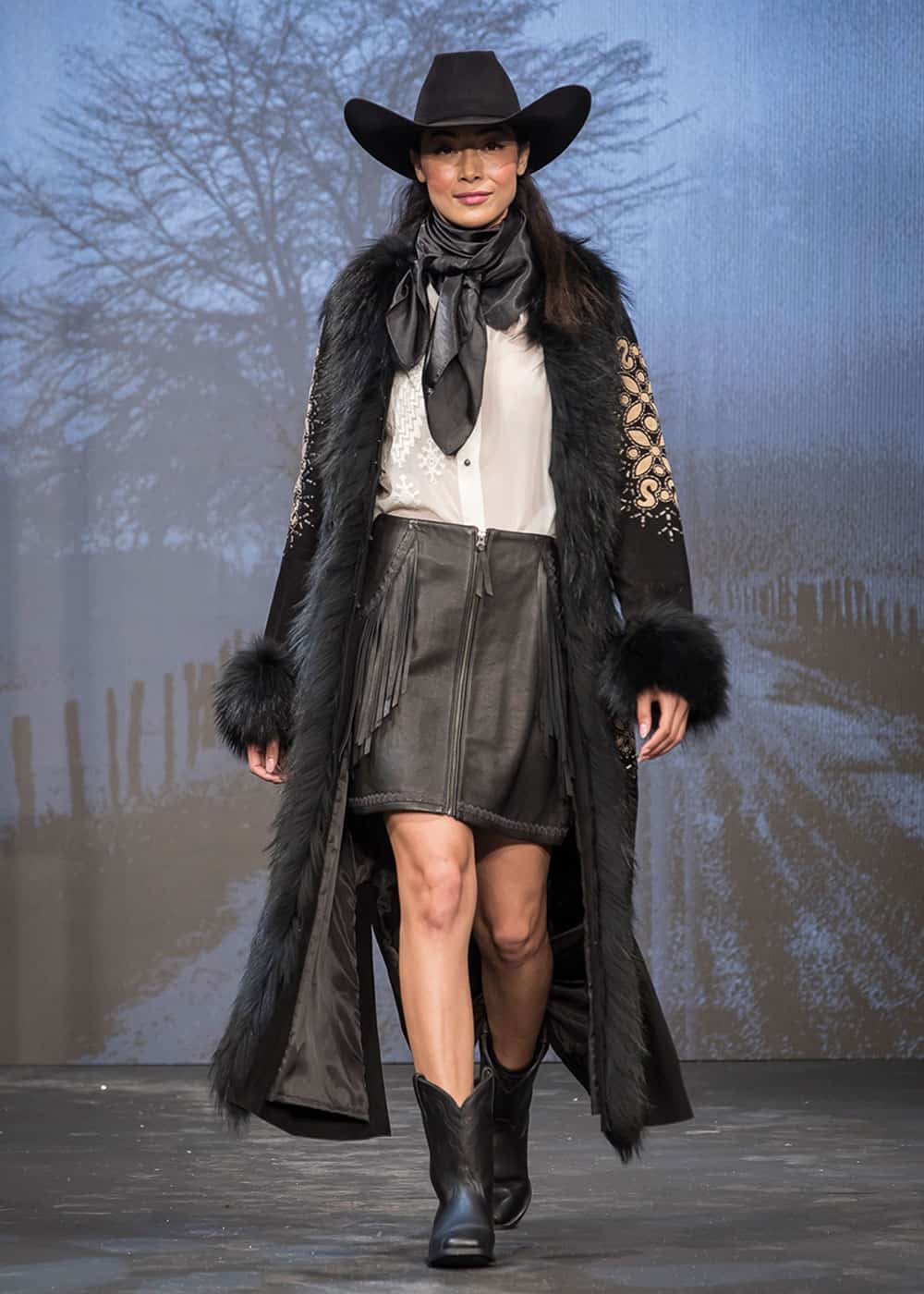 Western And Modern Runways Collide - COWGIRL Magazine