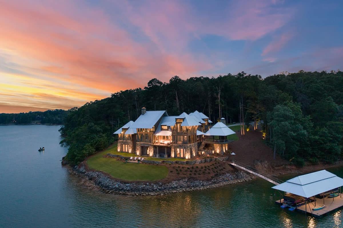 Live On Lake Time All The Time