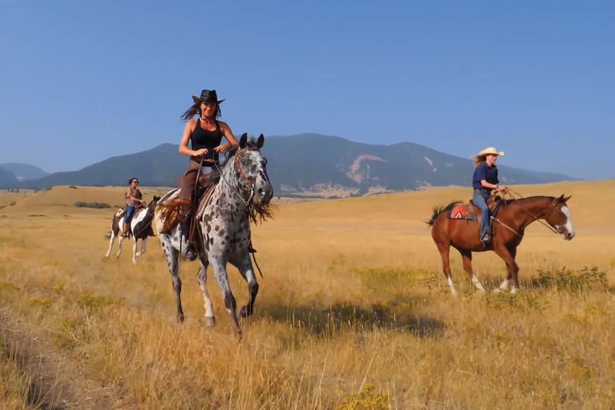 Debbe Dunning, The Dude Ranch Debutante - COWGIRL Magazine