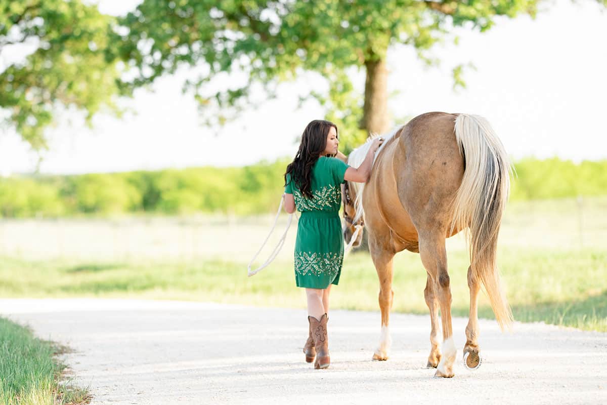 Kirstie Marie's Equestrian Shoot With Hailey Lockwood - COWGIRL Magazine