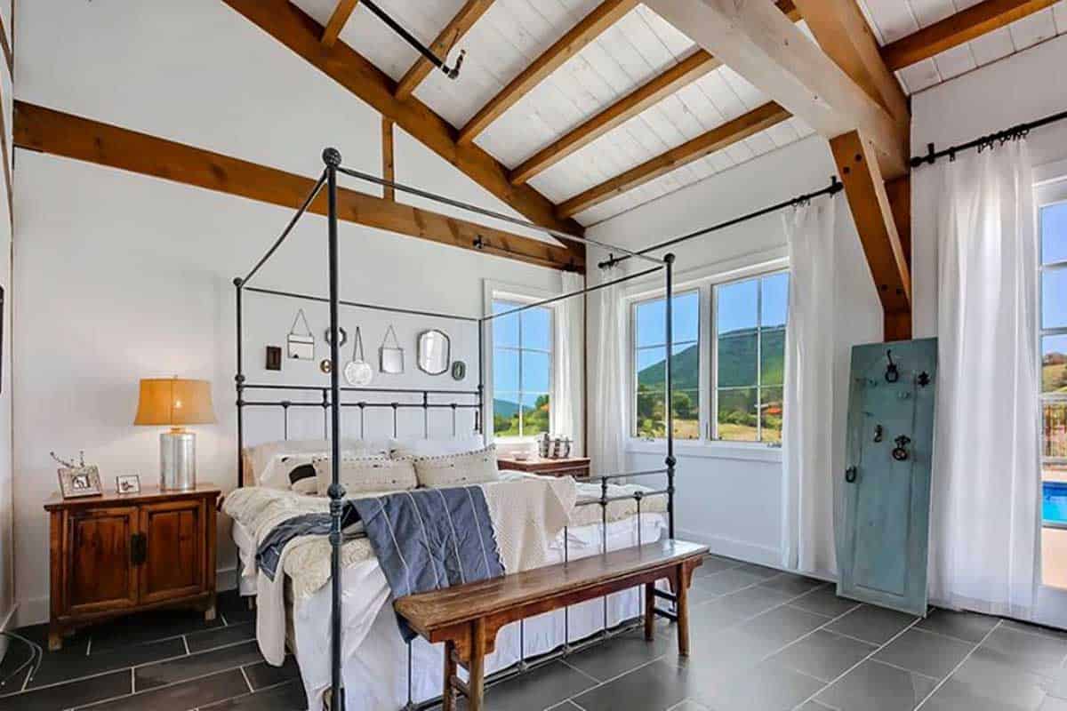 Ponderosa Country Barn Home Interior Multi Purpose Barn In Iowa