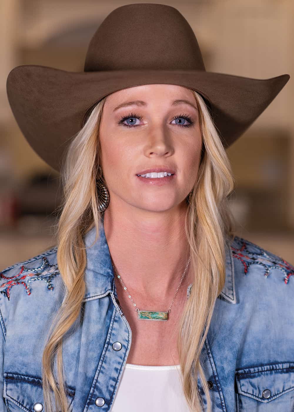 Going The Distance - COWGIRL Magazine