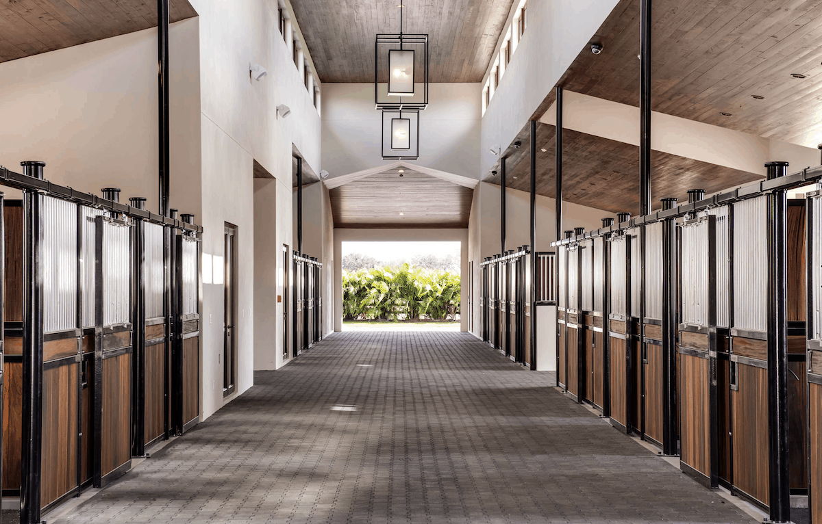 Luxury Horse Stables In Sunny Miami - COWGIRL Magazine