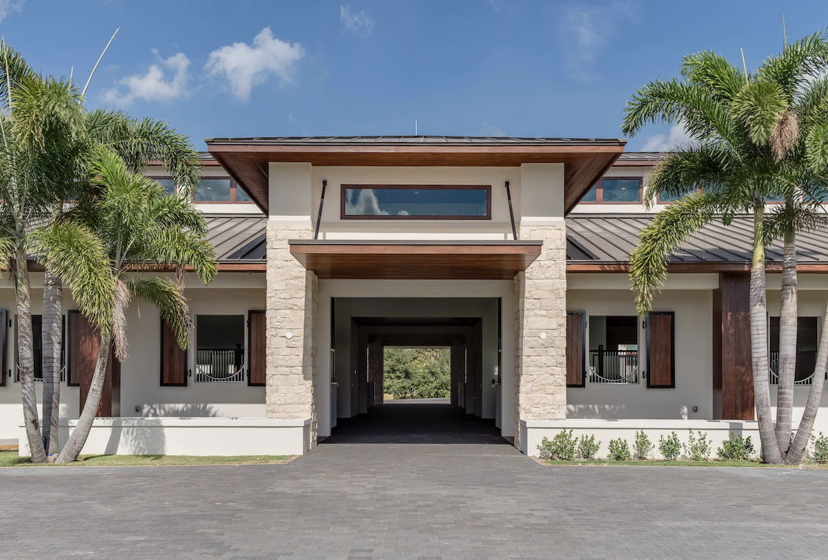 Luxury Horse Stables In Sunny Miami - COWGIRL Magazine