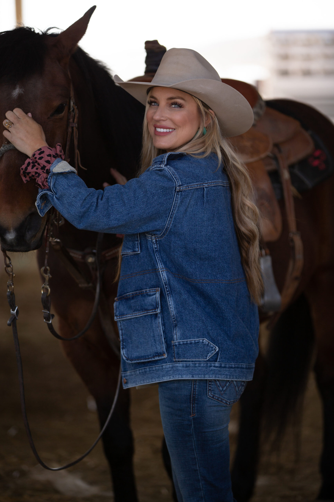 Get Your Hands On Callie Twisselman's Newest Single - COWGIRL Magazine