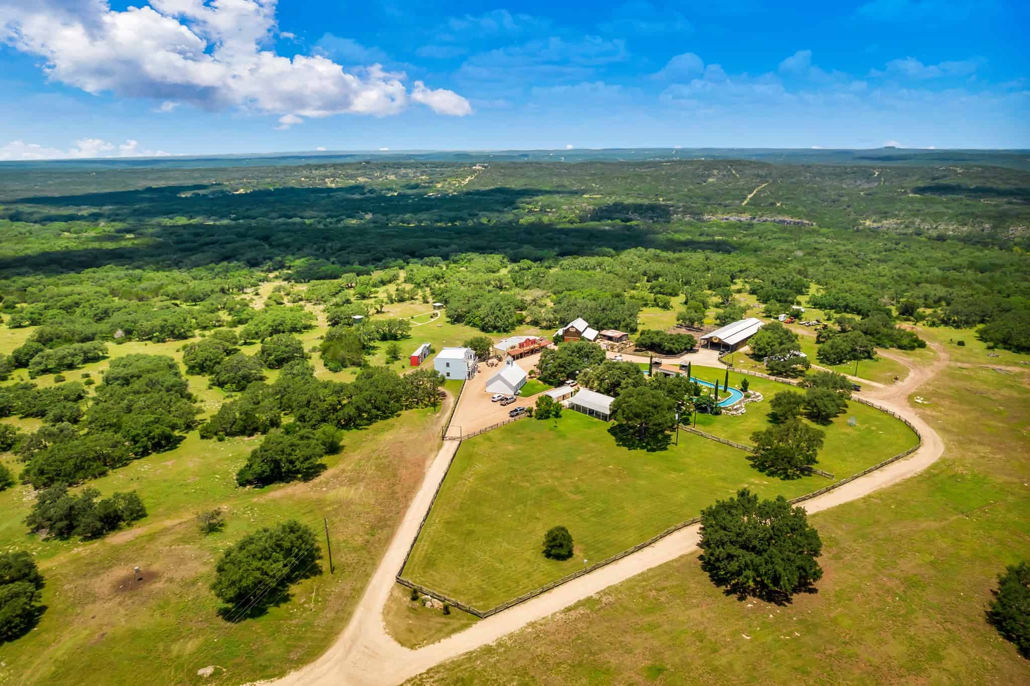 Come Home To The Vista Verde Ranch - COWGIRL Magazine