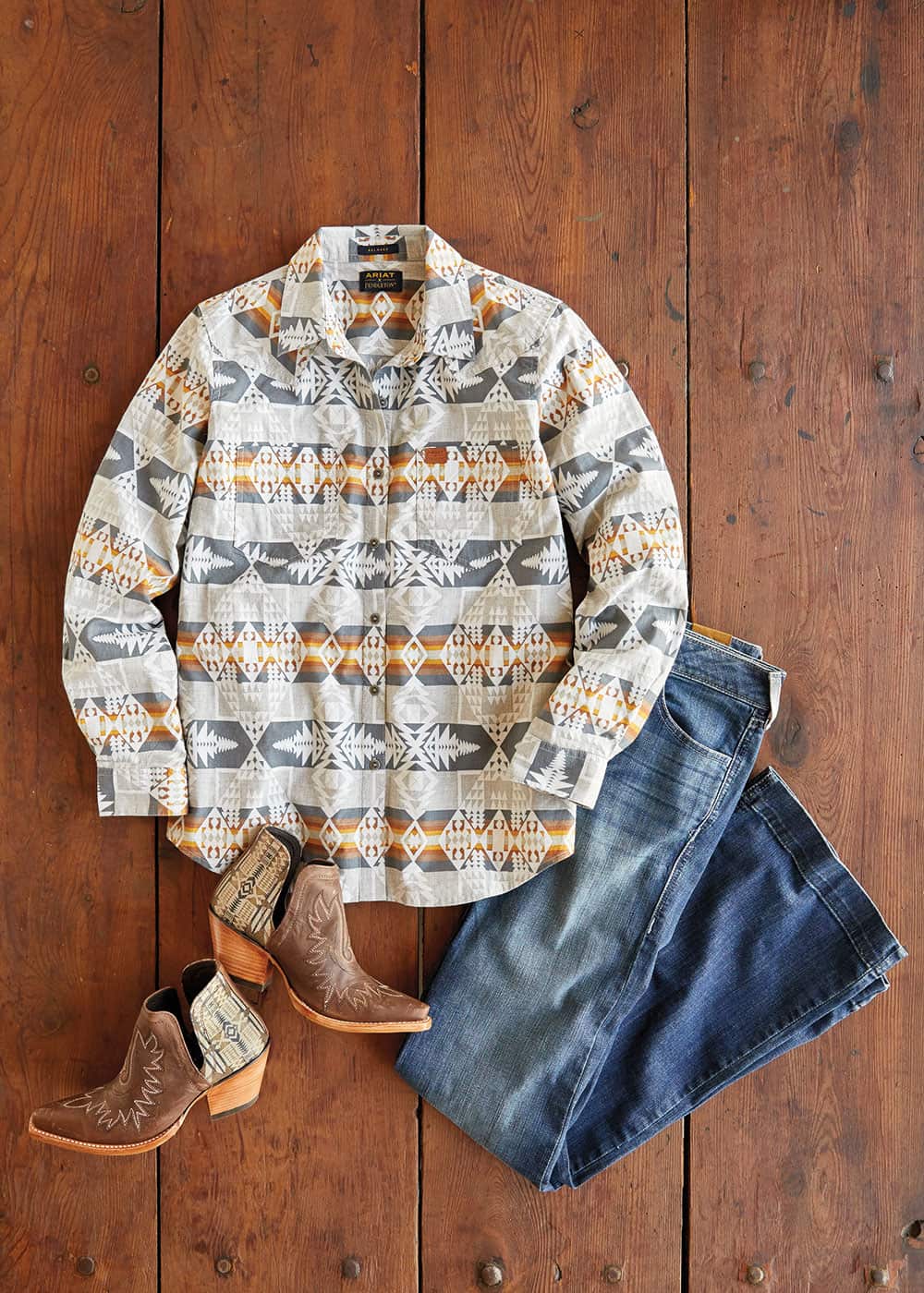 An Air Of Aztec - COWGIRL Magazine