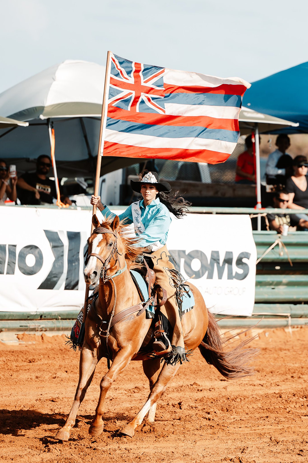 Rodeoing In The Aloha State - COWGIRL Magazine