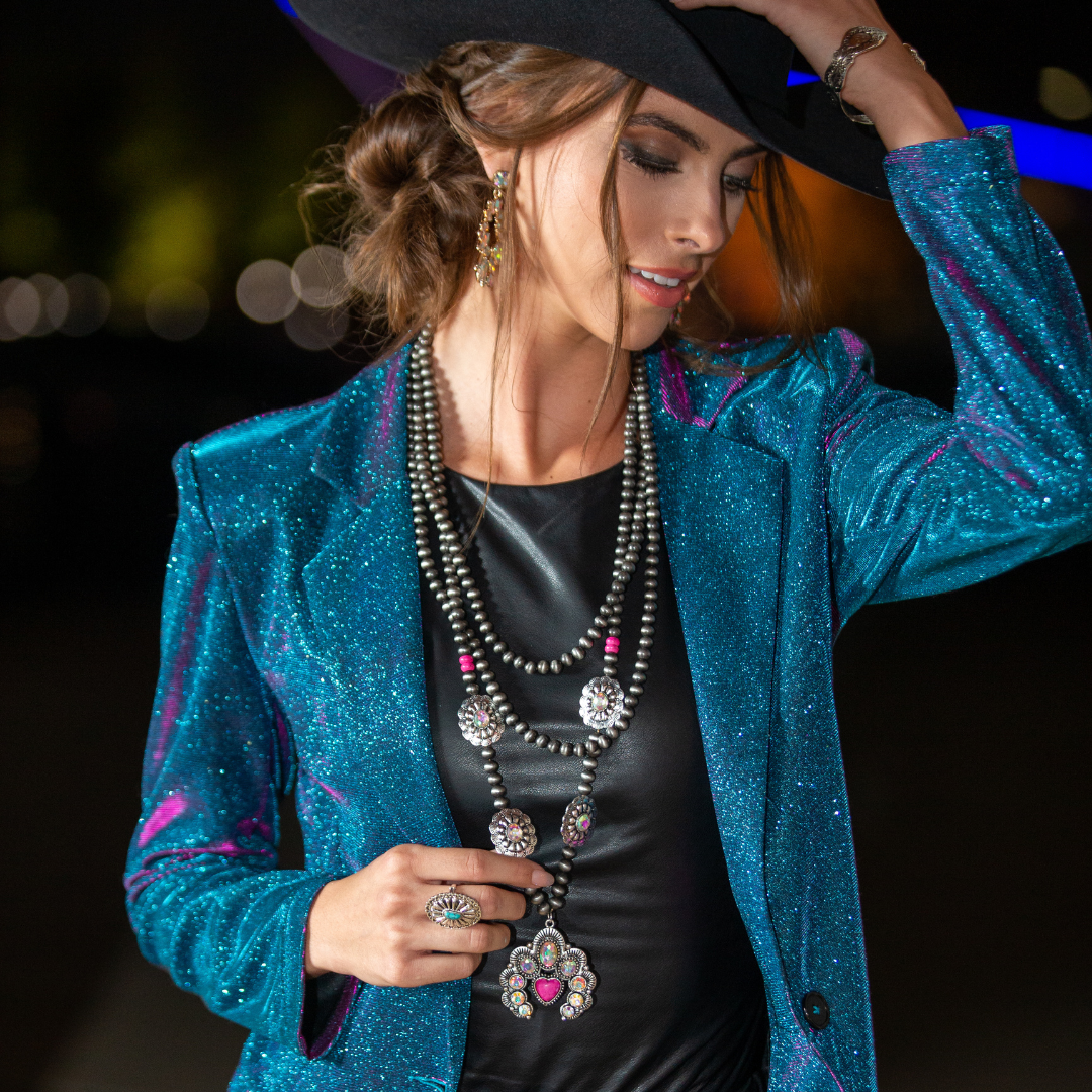 The Ultimate Cavender's Gift & Style Guide - COWGIRL Magazine