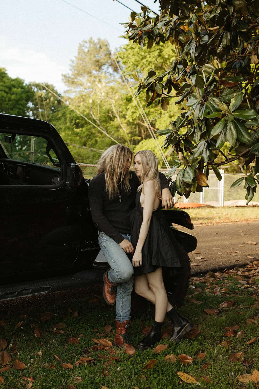 Reid Perry Of The Band Perry Engaged To Novelist Rae DelBianco ...